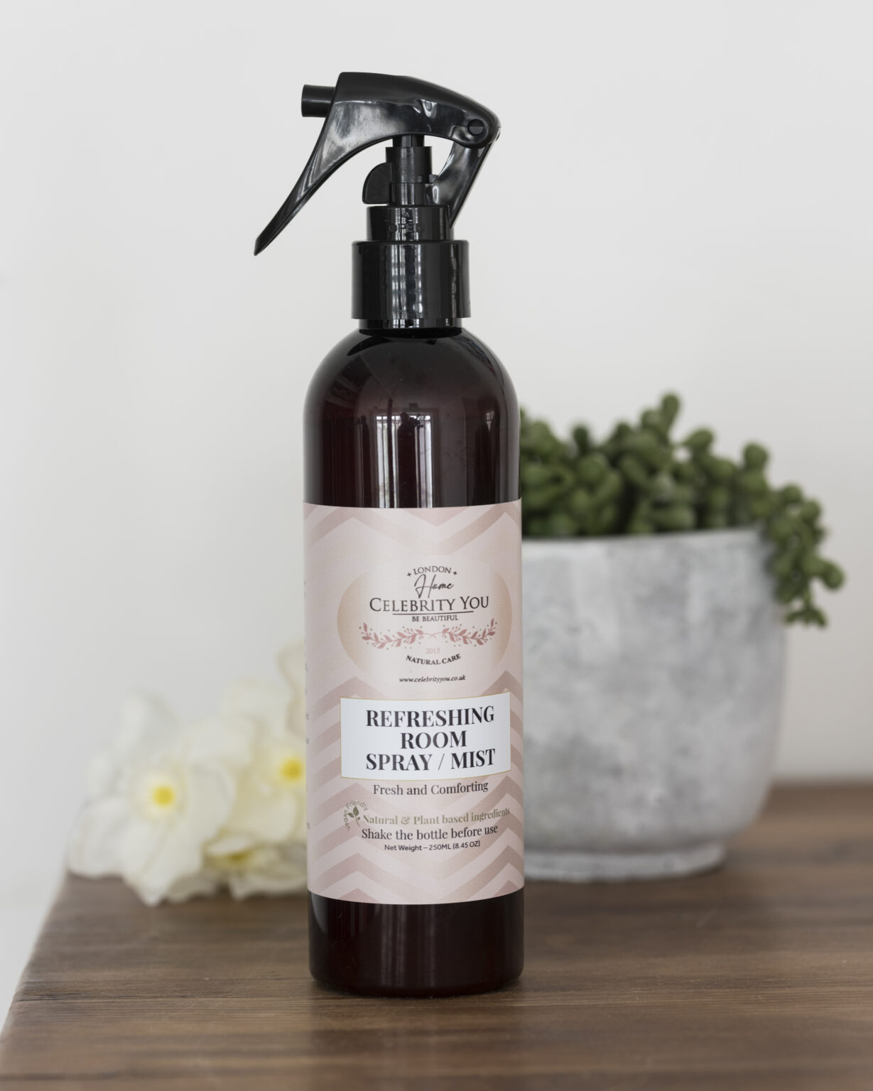 Refreshing Room Spray / Mist (Fresh & Clean) – celebrityyou
